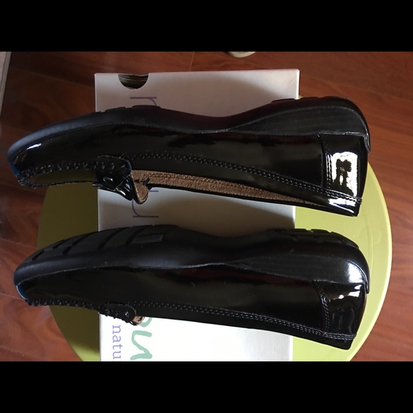 Naturalizer | Shoes | Naturalizer Loafers | Poshmark